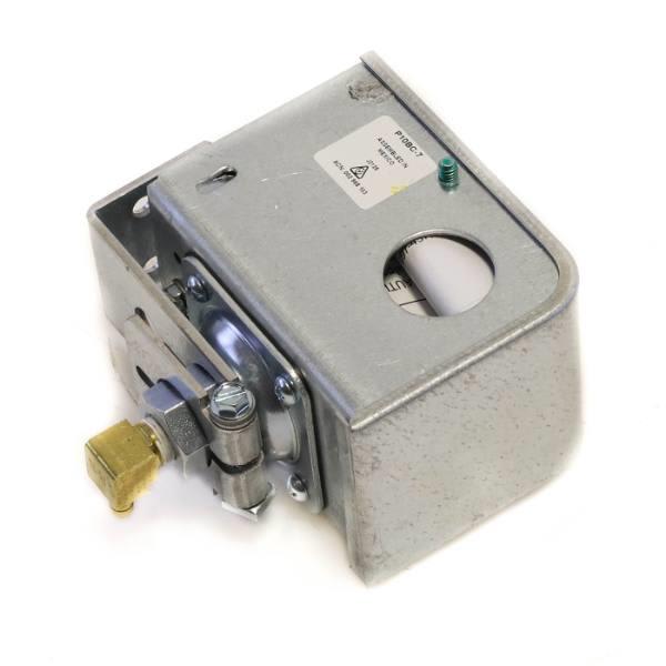 Johnson Controls Differential Pressure Switch, Spdt, Nema Type 1, 0.05 ...